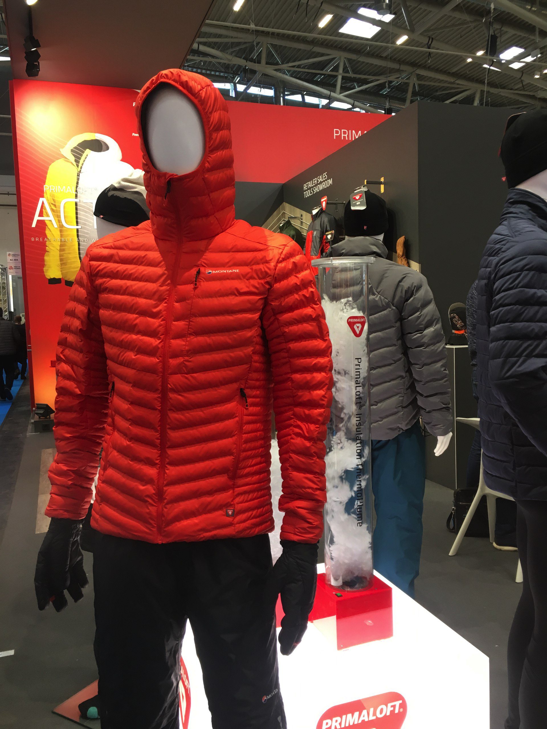 8 The new Primaloft Insulation Thermo Plume is made from loose fibres ...