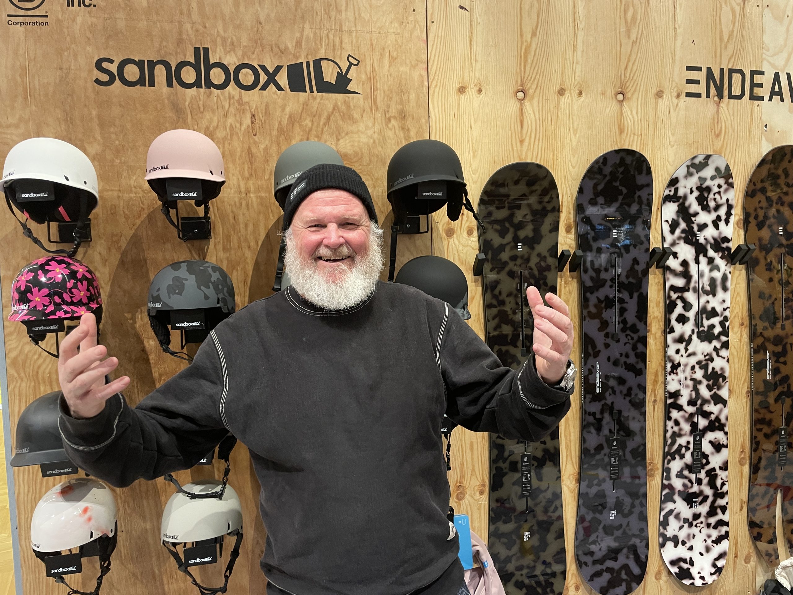 Endeavor's Bruce Wells - Boardsport SOURCE