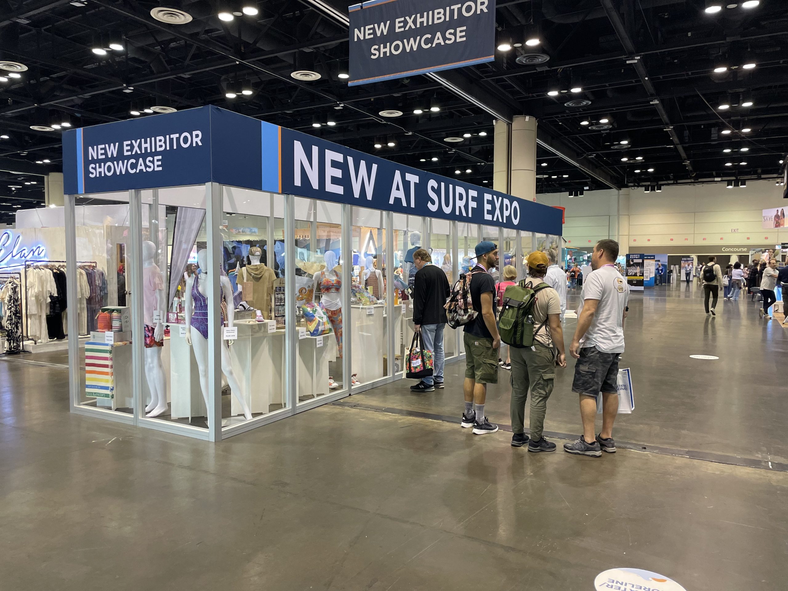 12 New Exhibitor display booth - Boardsport SOURCE