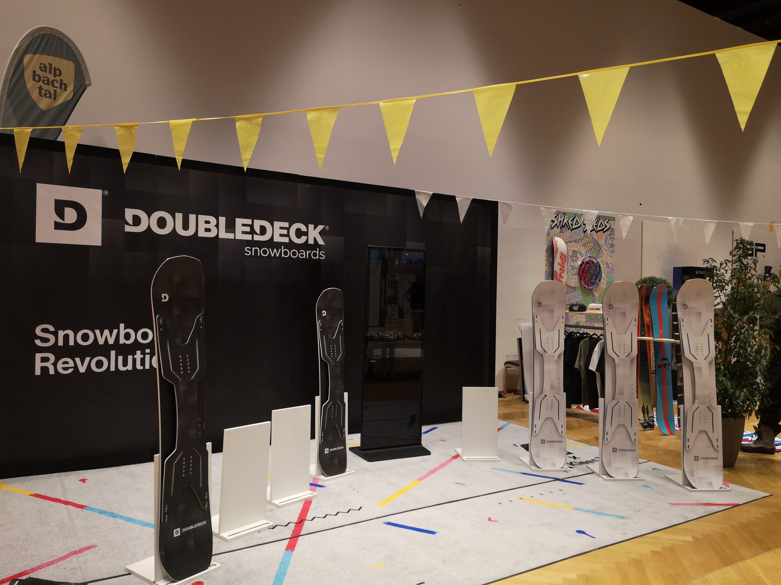 Double Deck exhibition dinner. - Boardsport SOURCE