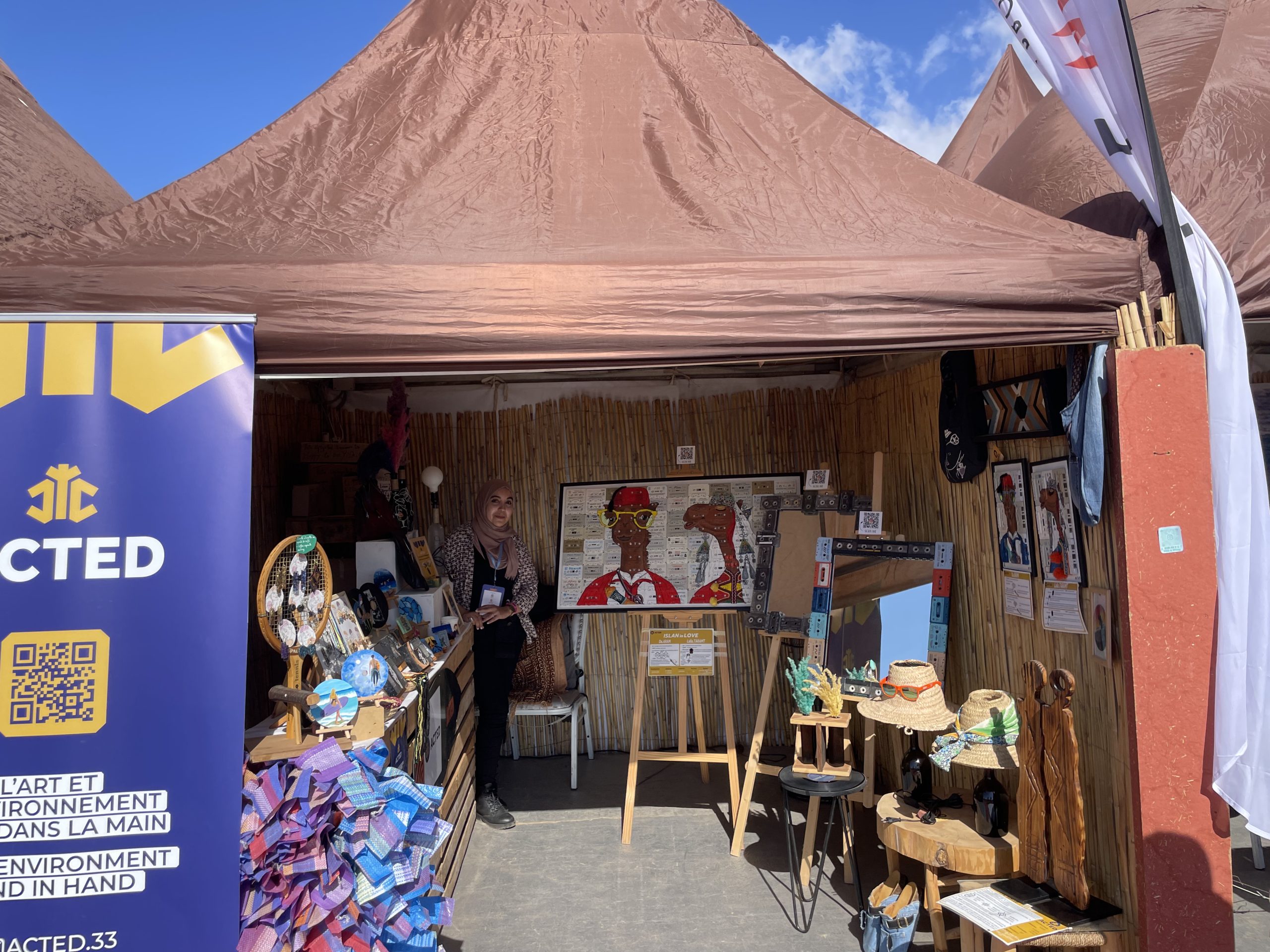 Acted booth - Boardsport SOURCE