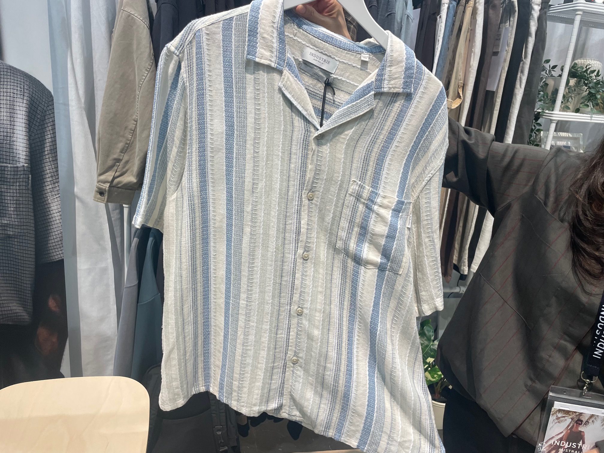 Industrie Australia's linen blend Oakfield shirt - Boardsport SOURCE